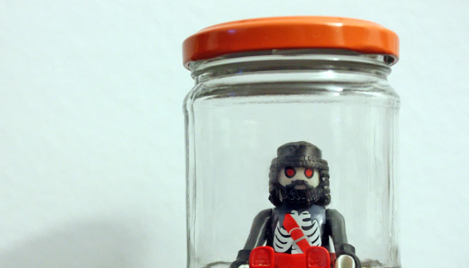 lego_jar_1600 - Futurity