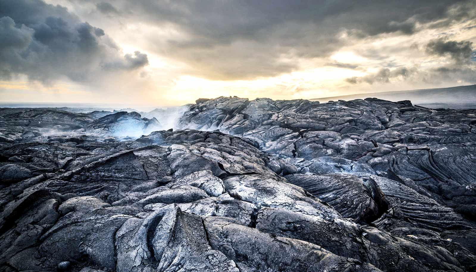 Tracing titanium revises Earth's ancient history - Futurity