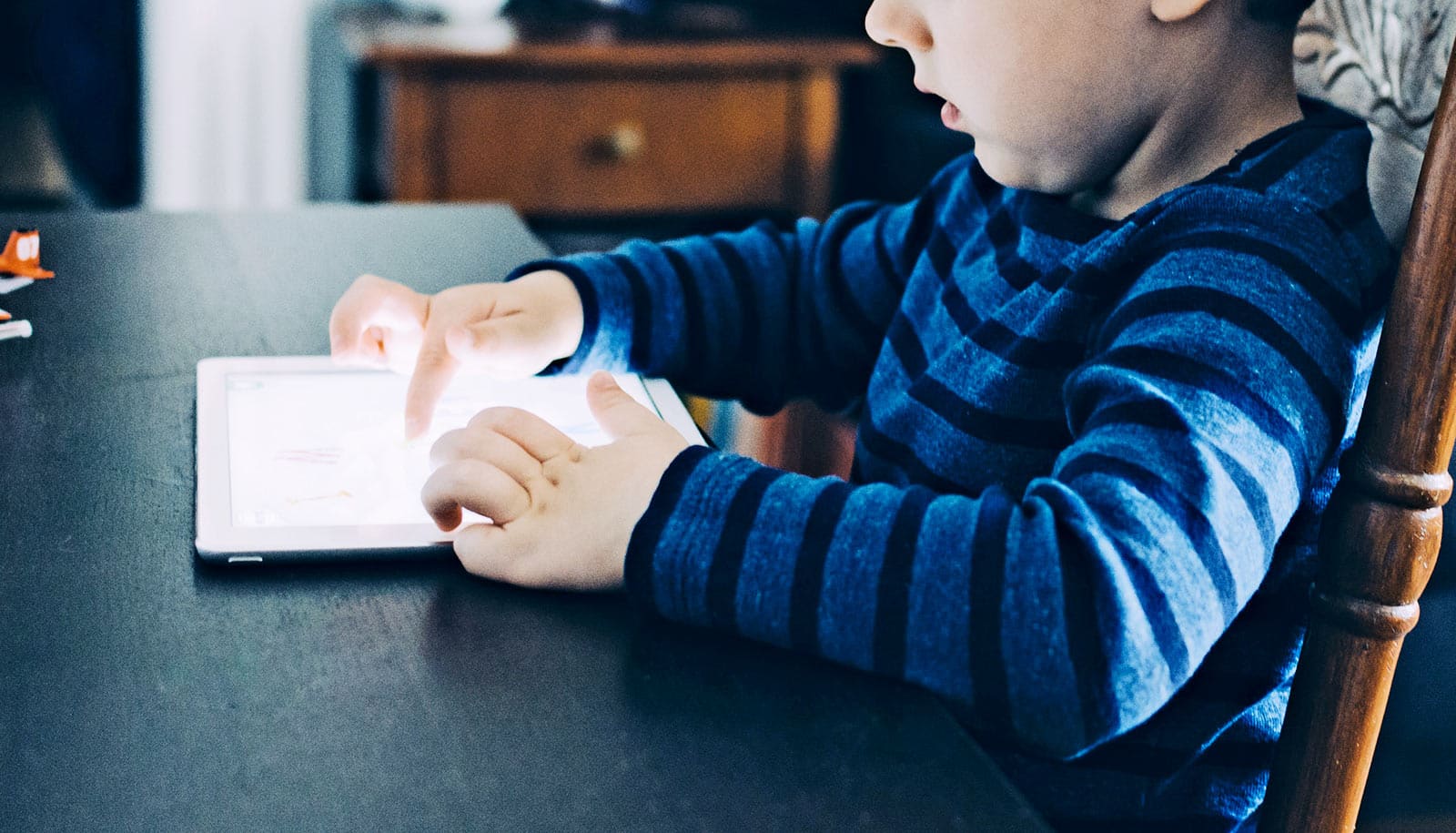 Is there a 'bilingual advantage' for kids with autism? - Futurity