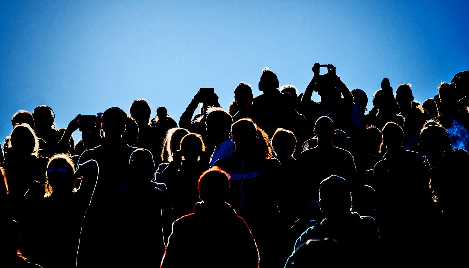 Math, physics, and video predict mood of big crowds - Futurity