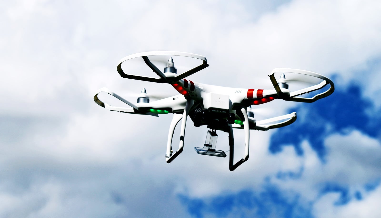 drone-flying_1600 - Futurity