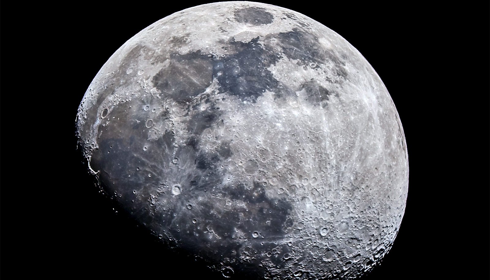 moon-surface_1600 - Futurity