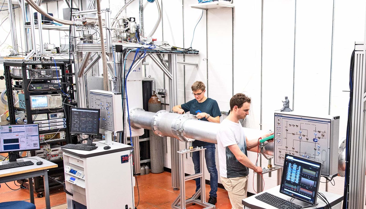 Great Facts: Team creates longest microwave quantum link yet