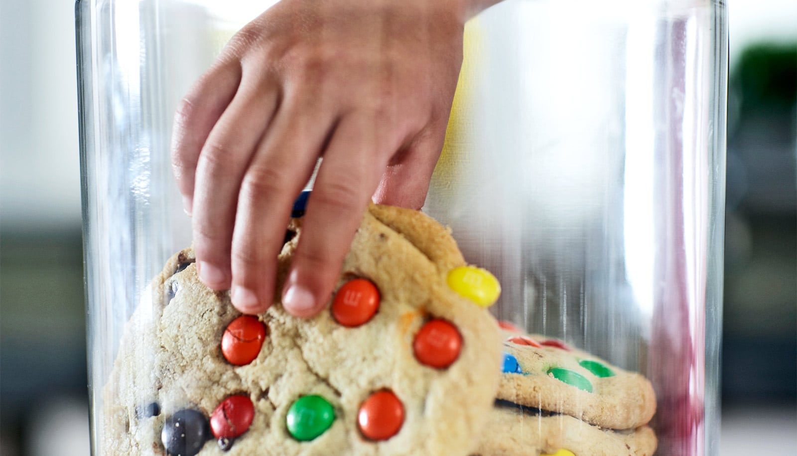 Stress may turn overweight teens away from food | WordDisk