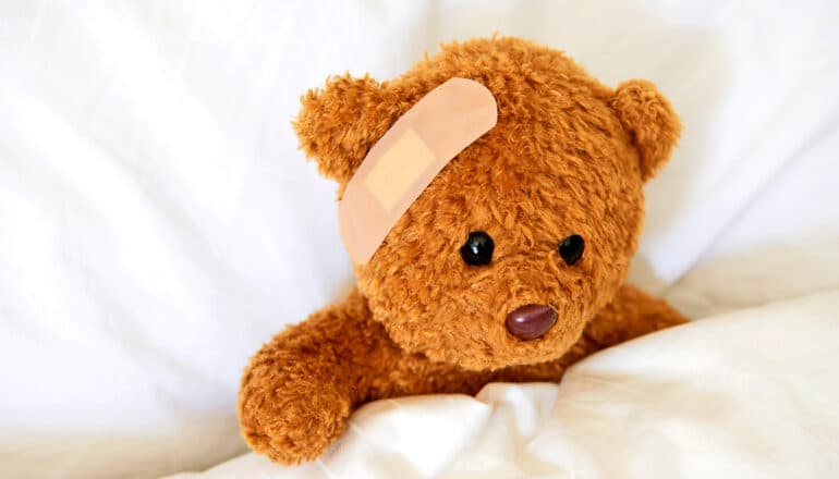 Synthetic platelets stop bleeding in animal models
