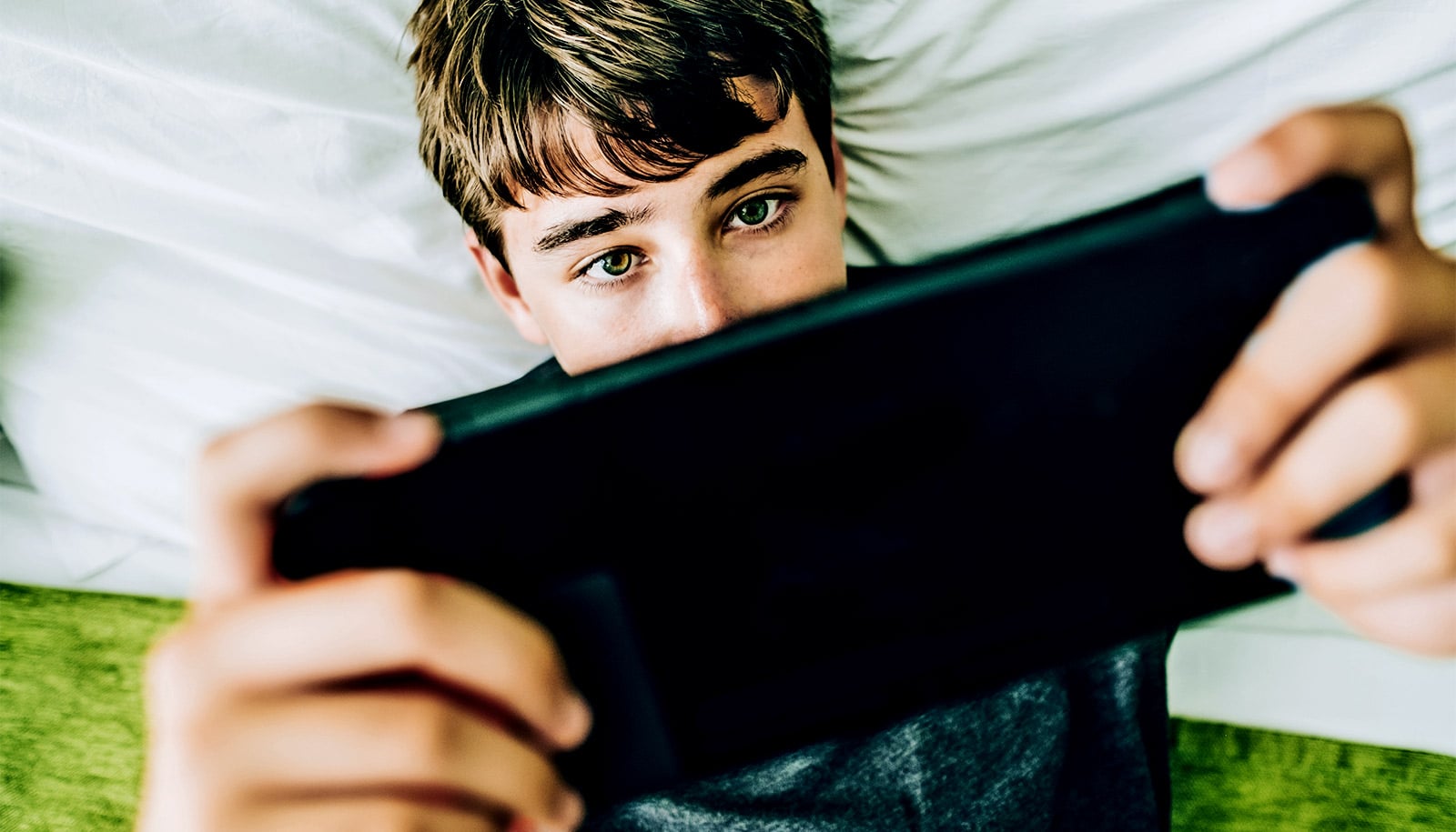 Teen gaming addiction likely stems from mental health issues - Futurity